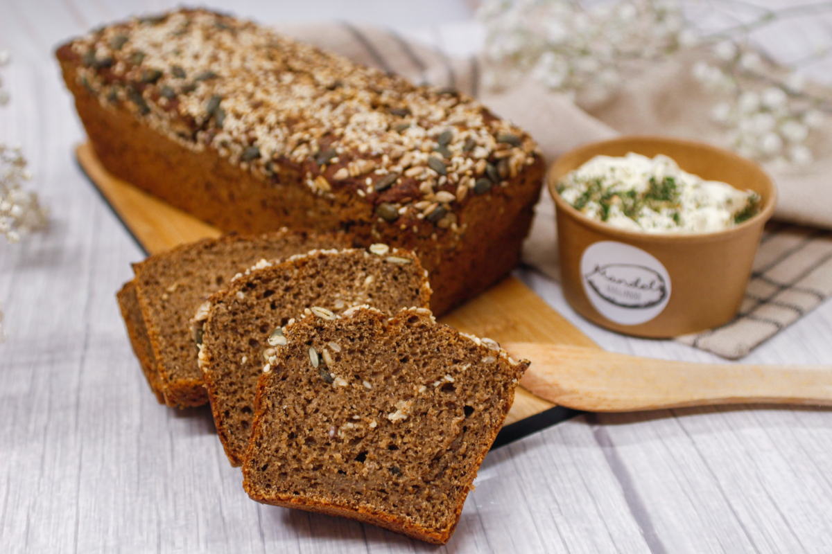 Rukkileib seemnetega » Mandel